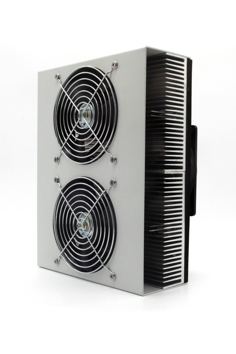 Switch cabinet cooler series HL - Dr. Neumann Peltier-Technik GmbH